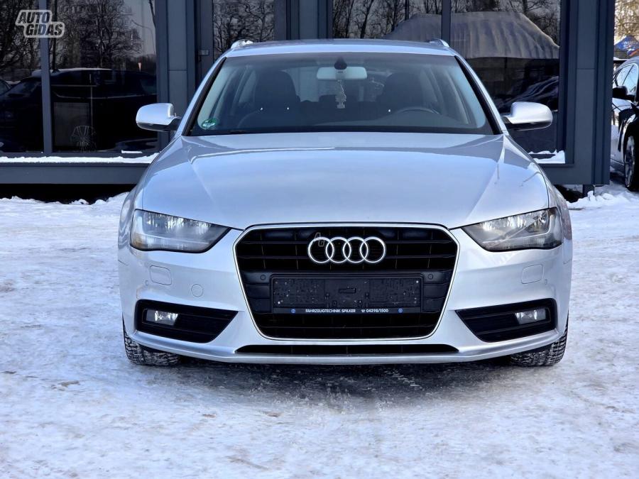 Pelēks Audi A4 2012 Viļņa, ar dzinēja tilpumu 2.00 L un nobraukumu 212 tūkst. km par 7000 €, foto 10 vietnē AUTOMOTO.COM.LV