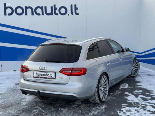 Pelēks Audi A4 2012 Kauņa, ar dzinēja tilpumu 1.97 L un nobraukumu 326 tūkst. km par 7999 €, foto 3 vietnē AUTOMOTO.COM.LV