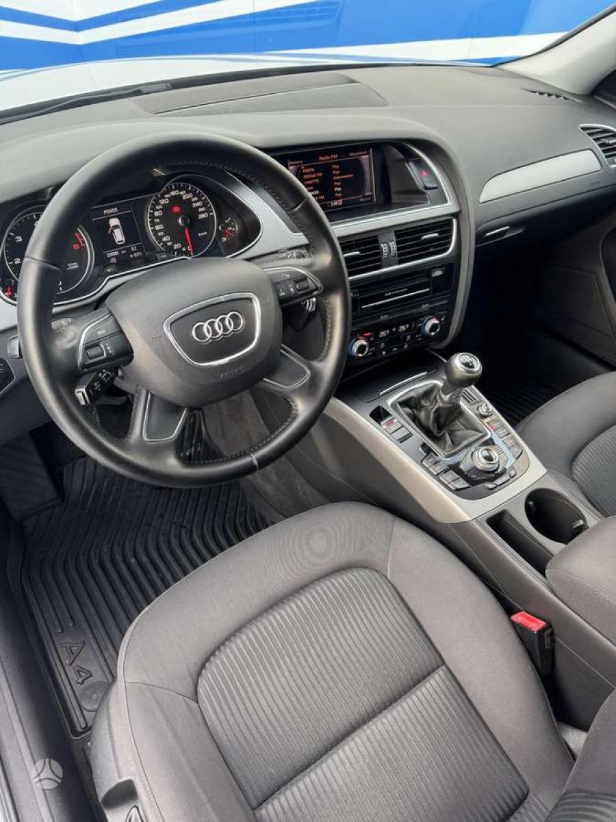 Pelēks Audi A4 2012 Kauņa, ar dzinēja tilpumu 1.97 L un nobraukumu 326 tūkst. km par 7999 €, foto 8 vietnē AUTOMOTO.COM.LV
