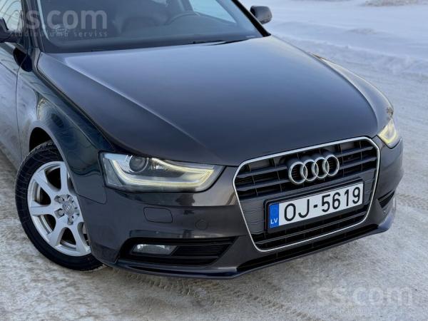 Pelēks Audi A4 2012 Rēzekne, ar dzinēja tilpumu 2.00 L un nobraukumu 283 tūkst. km par 7990 €, foto 6 vietnē AUTOMOTO.COM.LV
