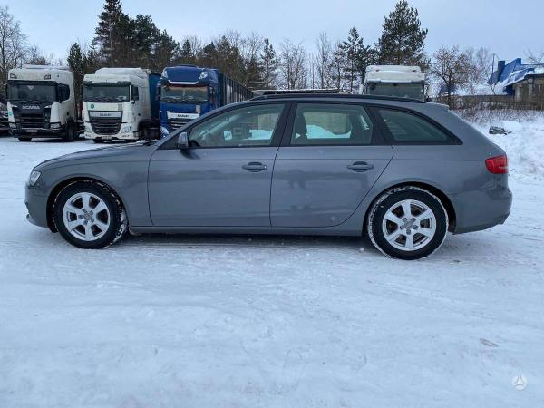 Pelēks Audi A4 2012 Raseiniai, ar dzinēja tilpumu 1.97 L un nobraukumu 373 tūkst. km par 5900 €, foto 4 vietnē AUTOMOTO.COM.LV