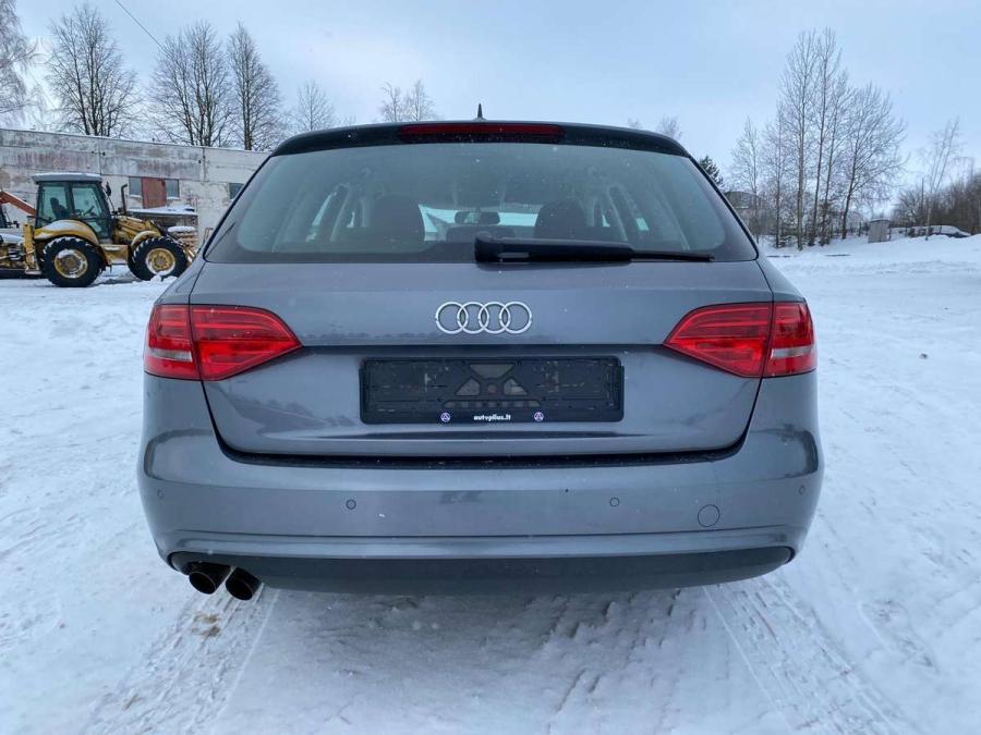 Pelēks Audi A4 2012 Raseiniai, ar dzinēja tilpumu 1.97 L un nobraukumu 373 tūkst. km par 5900 €, foto 6 vietnē AUTOMOTO.COM.LV