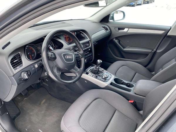 Pelēks Audi A4 2012 Raseiniai, ar dzinēja tilpumu 1.97 L un nobraukumu 373 tūkst. km par 5900 €, foto 9 vietnē AUTOMOTO.COM.LV