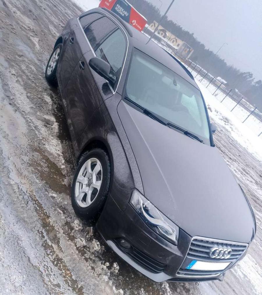 Grey Audi A4 2012 in Kaunas, with an engine capacity of 2.00 L and mileage of 278 thousand km for 5400 €, photo 1 on AUTOMOTO.COM.LV