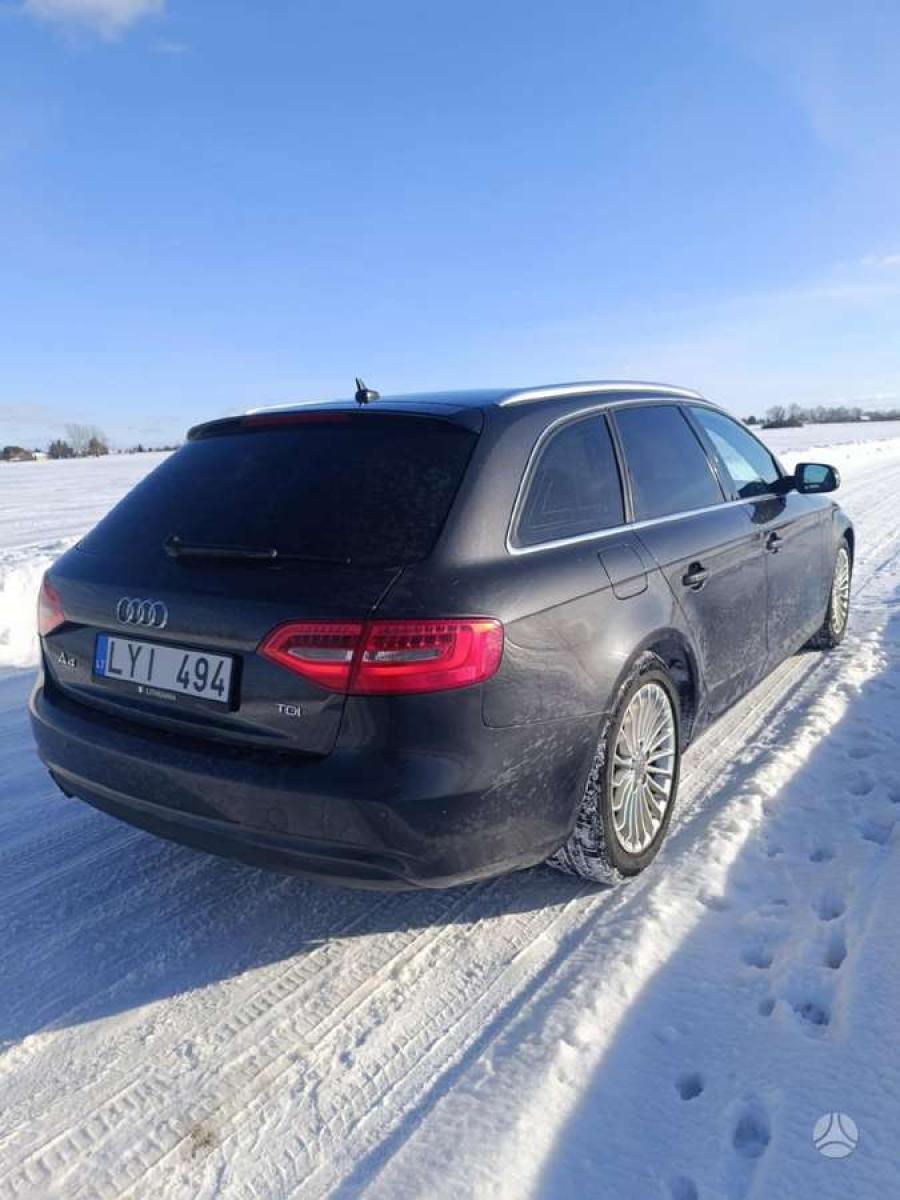 Grey Audi A4 2012 in Panevezys, with an engine capacity of 2.00 L and mileage of 329 thousand km for 7700 €, photo 4 on AUTOMOTO.COM.LV