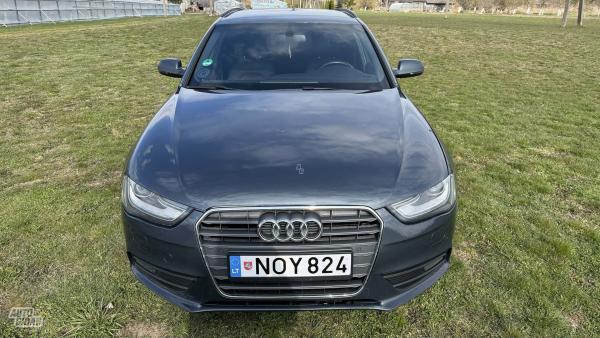 Pelēks Audi A4 2012 Radviliškis, ar dzinēja tilpumu 2.00 L un nobraukumu 365 tūkst. km par 6950 €, foto 2 vietnē AUTOMOTO.COM.LV