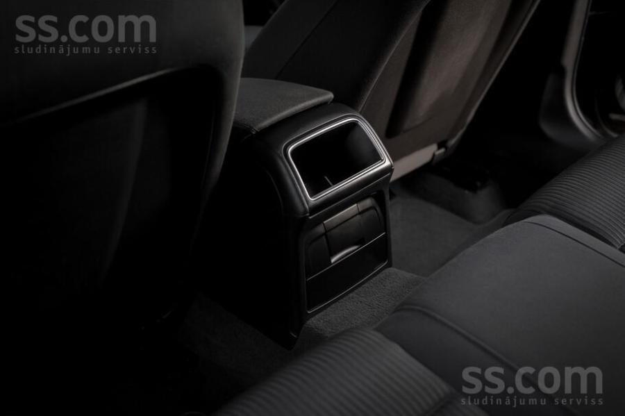 Pelēks Audi A4 2012 Talsi, ar dzinēja tilpumu 2.00 L un nobraukumu 233 tūkst. km par 9490 €, foto 25 vietnē AUTOMOTO.COM.LV