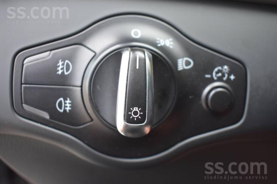 Grey Audi A4 2012 in Talsi, with an engine capacity of 1.80 L and mileage of 175 thousand km for 9900 €, photo 13 on AUTOMOTO.COM.LV
