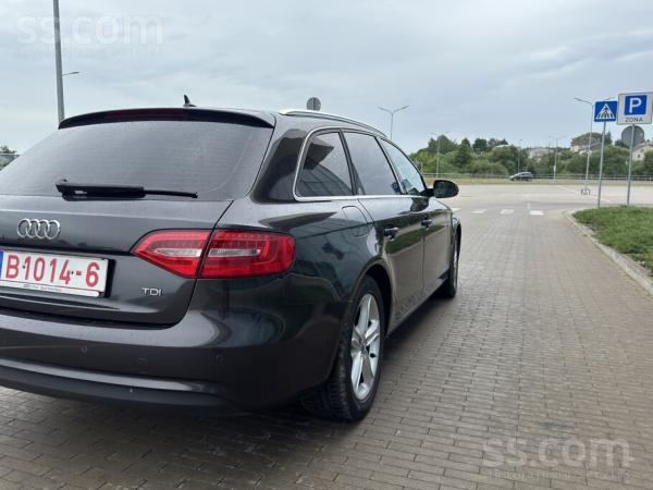 Grey Audi A4 2012 in Rezekne, with an engine capacity of 2.00 L and mileage of 0 thousand km for 8700 €, photo 6 on AUTOMOTO.COM.LV