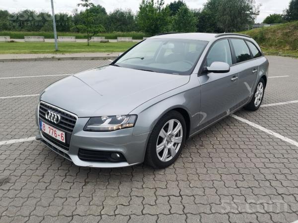 Pelēks Audi A4 2012 Rīga, ar dzinēja tilpumu 2.00 L un nobraukumu 0 tūkst. km par 6490 €, foto 4 vietnē AUTOMOTO.COM.LV
