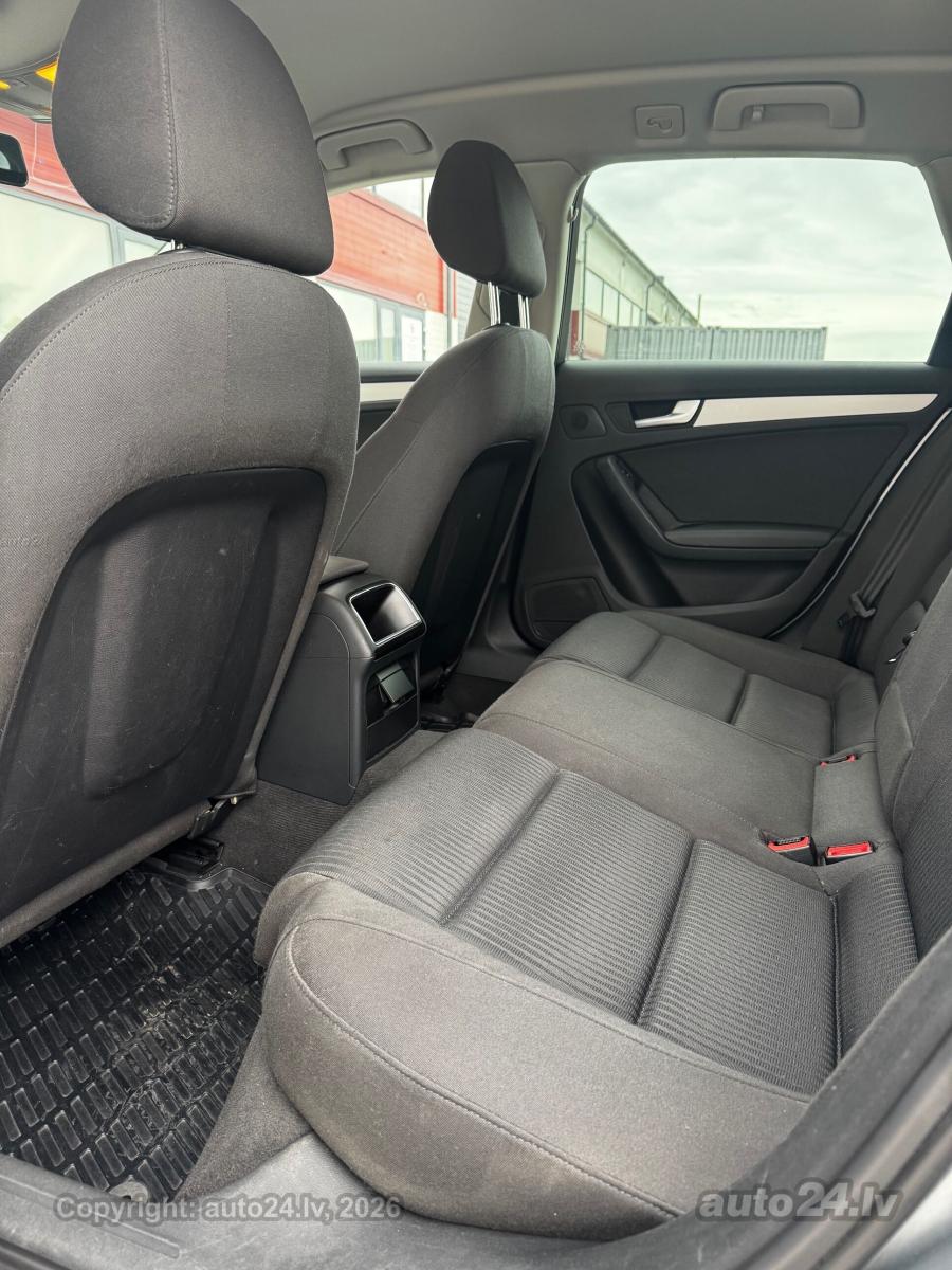 Pelēks Audi A4 2012 Tallina, ar dzinēja tilpumu 1.80 L un nobraukumu 280 tūkst. km par 6300 €, foto 12 vietnē AUTOMOTO.COM.LV