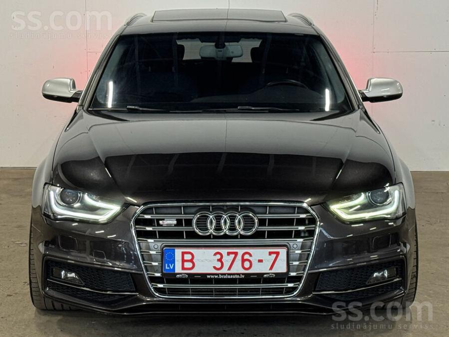 Grey Audi A4 2012 in Jurmala, with an engine capacity of 3.00 L and mileage of 241 thousand km for 9995 €, photo 5 on AUTOMOTO.COM.LV