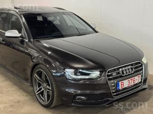 Grey Audi A4 2012 in Jurmala, with an engine capacity of 3.00 L and mileage of 241 thousand km for 9995 €, photo 13 on AUTOMOTO.COM.LV