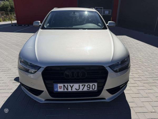 Pelēks Audi A4 2012 Viļņa, ar dzinēja tilpumu 1.97 L un nobraukumu 259 tūkst. km par 5800 €, foto 2 vietnē AUTOMOTO.COM.LV