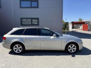 Pelēks Audi A4 2012 Viļņa, ar dzinēja tilpumu 1.97 L un nobraukumu 259 tūkst. km par 5800 €, foto 5 vietnē AUTOMOTO.COM.LV