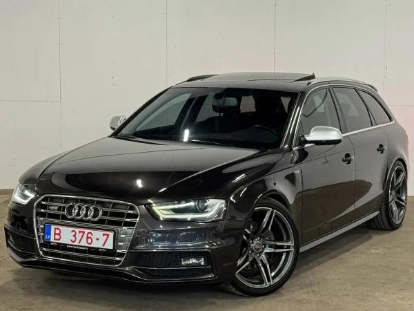 Pelēks Audi A4 2012 Jūrmala, ar dzinēja tilpumu 3.00 L un nobraukumu 241 tūkst. km par 9995 €, foto 1 vietnē AUTOMOTO.COM.LV