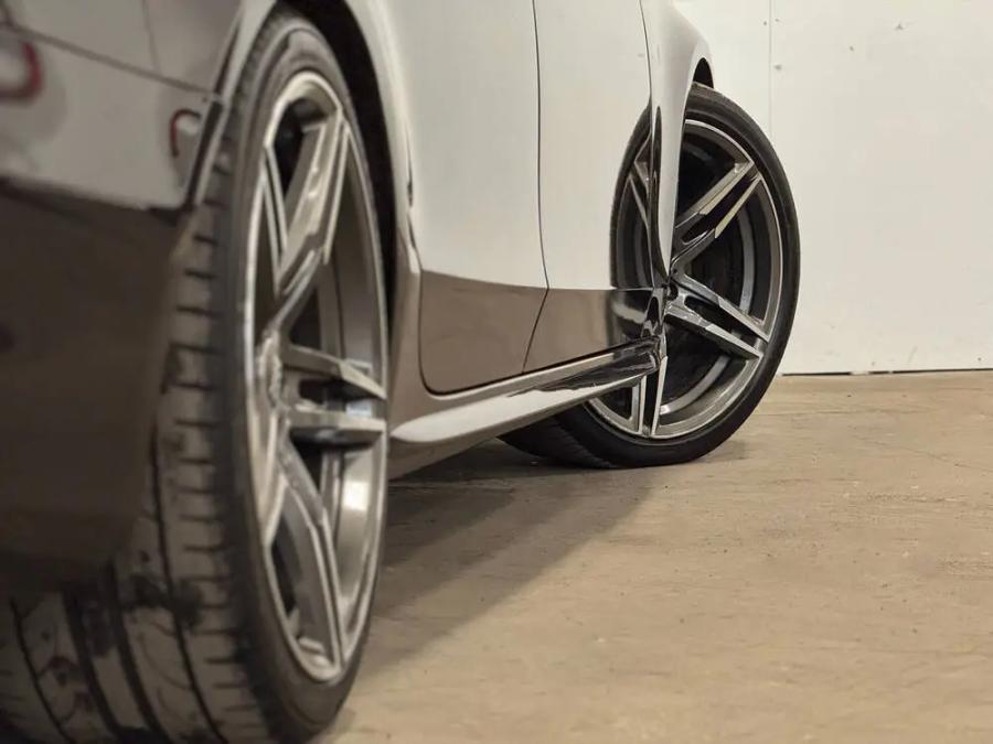 Grey Audi A4 2012 in Jurmala, with an engine capacity of 3.00 L and mileage of 241 thousand km for 9995 €, photo 18 on AUTOMOTO.COM.LV