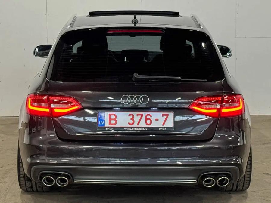 Grey Audi A4 2012 in Jurmala, with an engine capacity of 3.00 L and mileage of 241 thousand km for 9995 €, photo 19 on AUTOMOTO.COM.LV