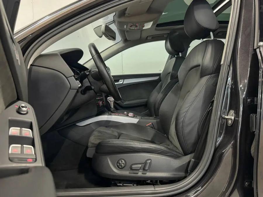 Grey Audi A4 2012 in Jurmala, with an engine capacity of 3.00 L and mileage of 241 thousand km for 9995 €, photo 21 on AUTOMOTO.COM.LV