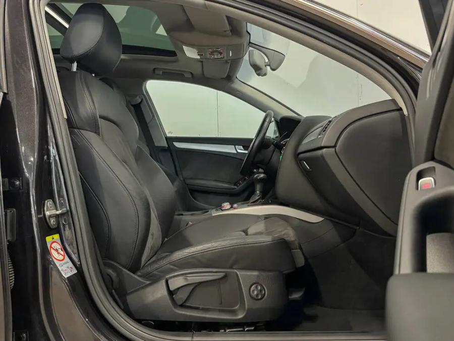 Grey Audi A4 2012 in Jurmala, with an engine capacity of 3.00 L and mileage of 241 thousand km for 9995 €, photo 25 on AUTOMOTO.COM.LV