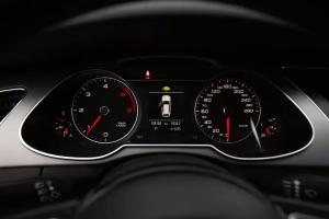 Pelēks Audi A4 2012 Jelgava, ar dzinēja tilpumu 2.00 L un nobraukumu 195 tūkst. km par 5000 €, foto 14 vietnē AUTOMOTO.COM.LV