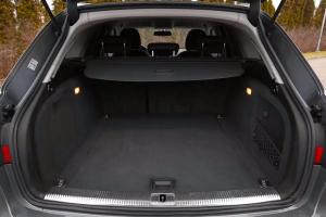 Pelēks Audi A4 2012 Jelgava, ar dzinēja tilpumu 2.00 L un nobraukumu 195 tūkst. km par 5000 €, foto 20 vietnē AUTOMOTO.COM.LV