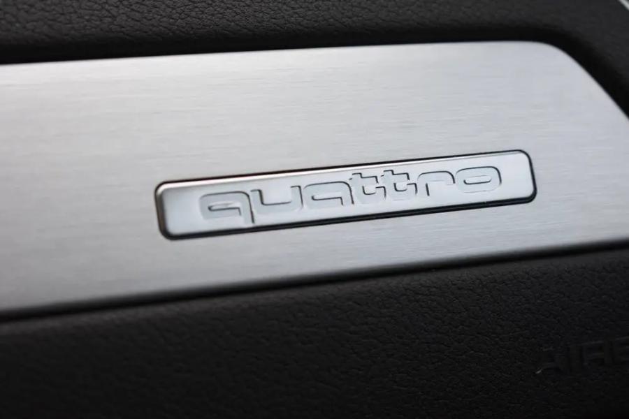 Pelēks Audi A4 2012 Talsi, ar dzinēja tilpumu 1.80 L un nobraukumu 175 tūkst. km par 9900 €, foto 21 vietnē AUTOMOTO.COM.LV
