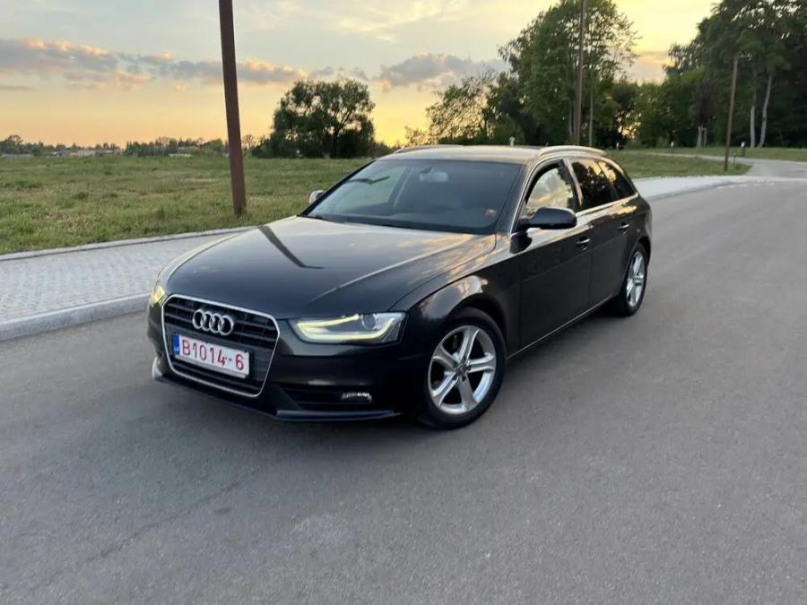 Pelēks Audi A4 2012 Rēzekne, ar dzinēja tilpumu 2.00 L un nobraukumu 270 tūkst. km par 8700 €, foto 10 vietnē AUTOMOTO.COM.LV