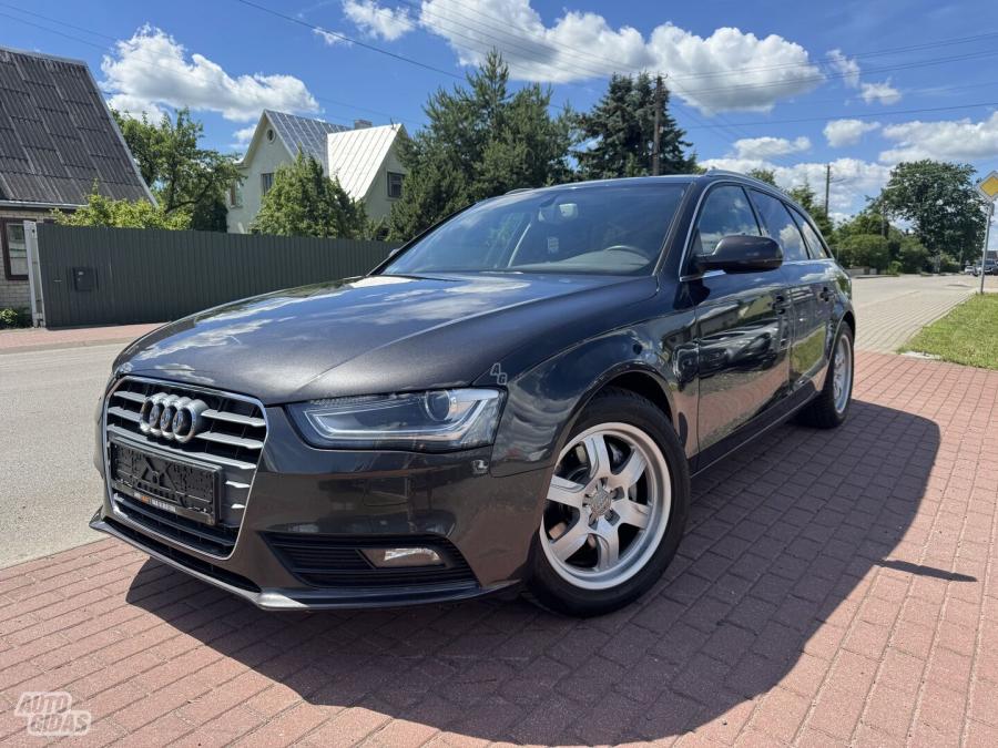 Grey Audi A4 2012 in Kaunas, with an engine capacity of 3.00 L and mileage of 280 thousand km for 5999 €, photo 1 on AUTOMOTO.COM.LV