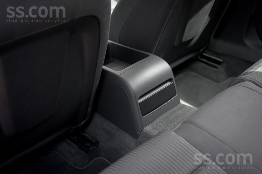 Grey Audi A4 2012 in Talsi, with an engine capacity of 2.00 L and mileage of 234 thousand km for 8950 €, photo 24 on AUTOMOTO.COM.LV