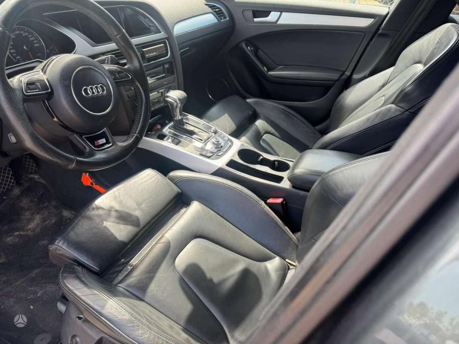 Grey Audi A4 2012 in Raseiniai, with an engine capacity of 1.80 L and mileage of 221 thousand km for 5500 €, photo 9 on AUTOMOTO.COM.LV