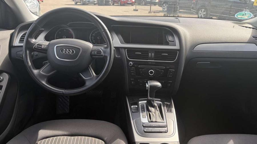 Pelēks Audi A4 2012 Marijampole, ar dzinēja tilpumu 2.00 L un nobraukumu 301 tūkst. km par 6650 €, foto 13 vietnē AUTOMOTO.COM.LV