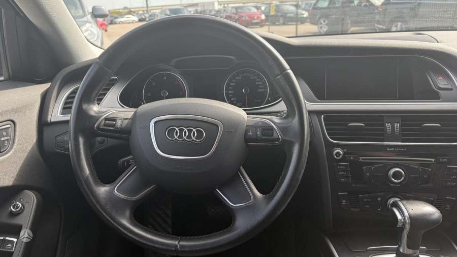 Pelēks Audi A4 2012 Marijampole, ar dzinēja tilpumu 2.00 L un nobraukumu 301 tūkst. km par 6650 €, foto 14 vietnē AUTOMOTO.COM.LV
