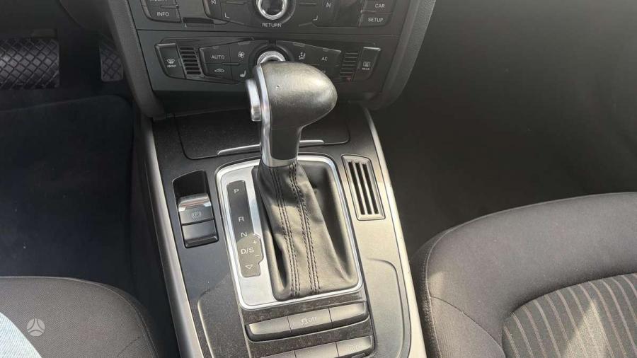 Pelēks Audi A4 2012 Marijampole, ar dzinēja tilpumu 2.00 L un nobraukumu 301 tūkst. km par 6650 €, foto 19 vietnē AUTOMOTO.COM.LV