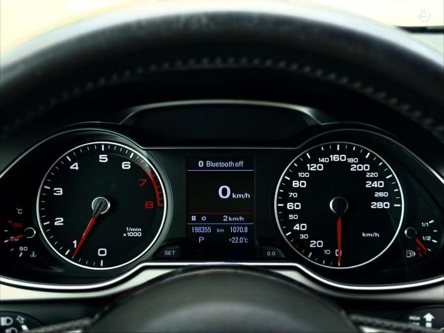 Grey Audi A4 2012 in Vilnius, with an engine capacity of 1.80 L and mileage of 198 thousand km for 8250 €, photo 30 on AUTOMOTO.COM.LV