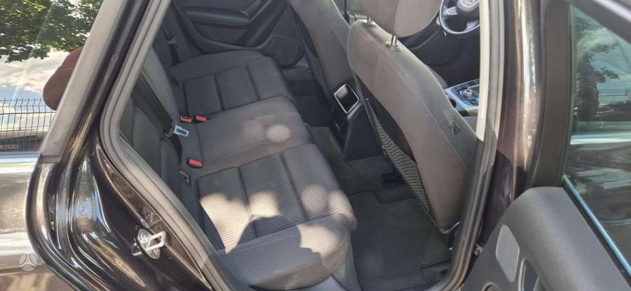 Pelēks Audi A4 2012 Marijampole, ar dzinēja tilpumu 1.97 L un nobraukumu 233 tūkst. km par 5900 €, foto 8 vietnē AUTOMOTO.COM.LV