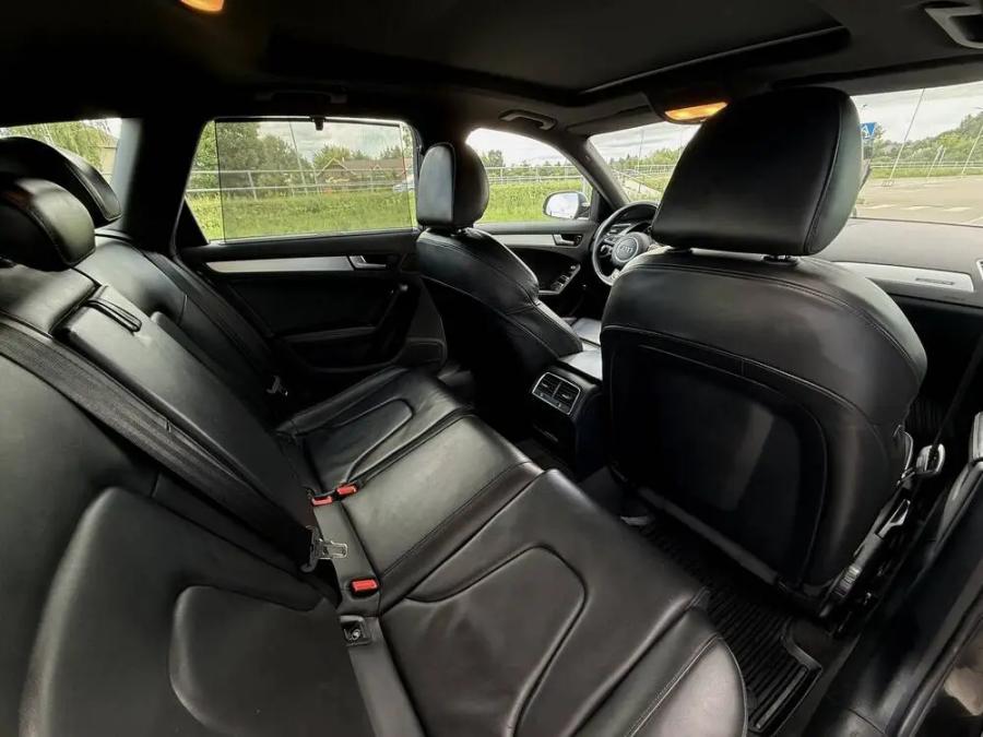 Pelēks Audi A4 2012 Rēzekne, ar dzinēja tilpumu 3.00 L un nobraukumu 334 tūkst. km par 8990 €, foto 15 vietnē AUTOMOTO.COM.LV
