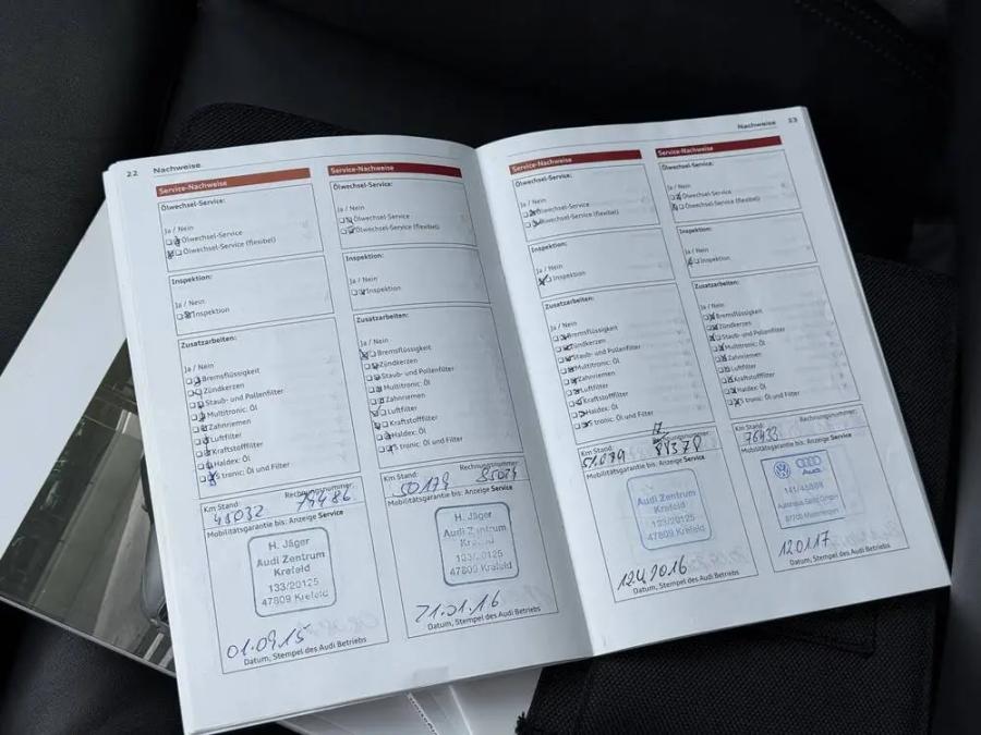 Pelēks Audi A4 2012 Rēzekne, ar dzinēja tilpumu 3.00 L un nobraukumu 334 tūkst. km par 8990 €, foto 31 vietnē AUTOMOTO.COM.LV