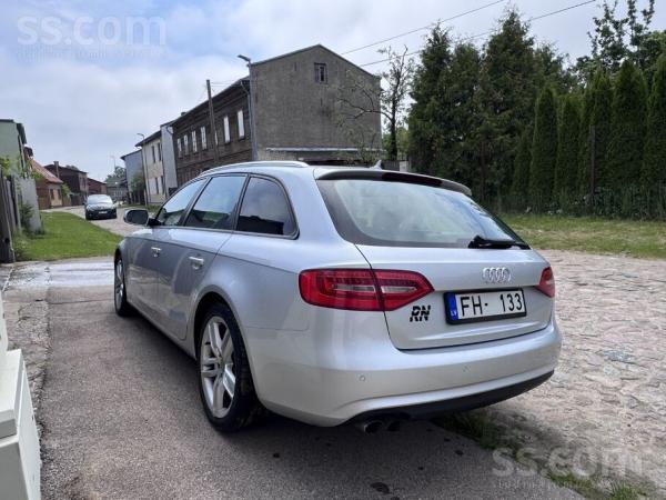 Pelēks Audi A4 2012 Rīga, ar dzinēja tilpumu 2.00 L un nobraukumu 350 tūkst. km par 6299 €, foto 8 vietnē AUTOMOTO.COM.LV