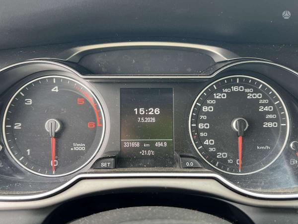 Pelēks Audi A4 2012 Viļņa, ar dzinēja tilpumu 1.97 L un nobraukumu 332 tūkst. km par 2550 €, foto 8 vietnē AUTOMOTO.COM.LV