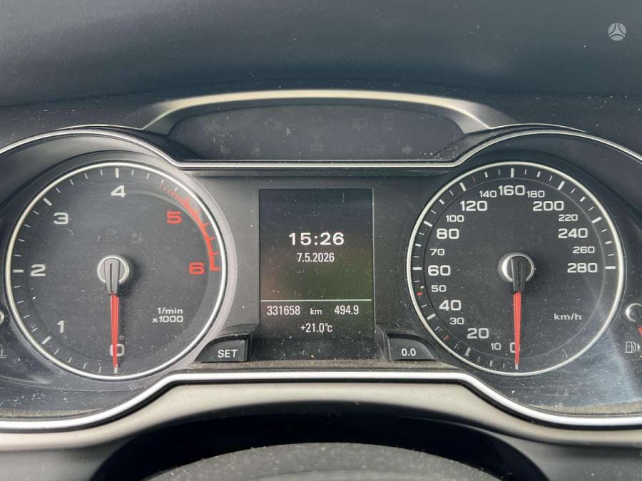 Grey Audi A4 2012 in Vilnius, with an engine capacity of 1.97 L and mileage of 332 thousand km for 2550 €, photo 9 on AUTOMOTO.COM.LV