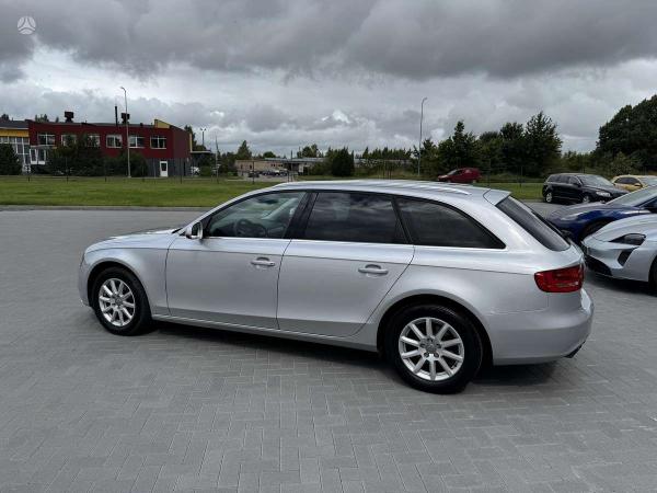 Grey Audi A4 2012 in Telschi, with an engine capacity of 1.97 L and mileage of 258 thousand km for 5999 €, photo 3 on AUTOMOTO.COM.LV