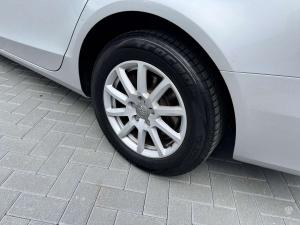 Pelēks Audi A4 2012 Telšiai, ar dzinēja tilpumu 1.97 L un nobraukumu 258 tūkst. km par 5999 €, foto 13 vietnē AUTOMOTO.COM.LV