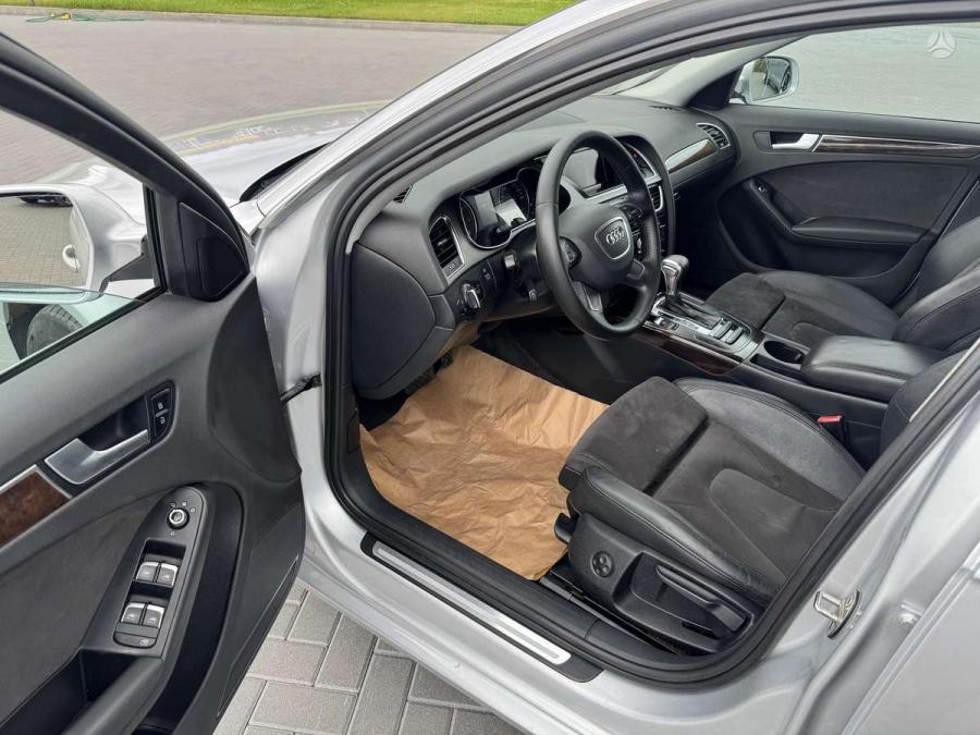 Pelēks Audi A4 2012 Telšiai, ar dzinēja tilpumu 1.97 L un nobraukumu 258 tūkst. km par 5999 €, foto 14 vietnē AUTOMOTO.COM.LV
