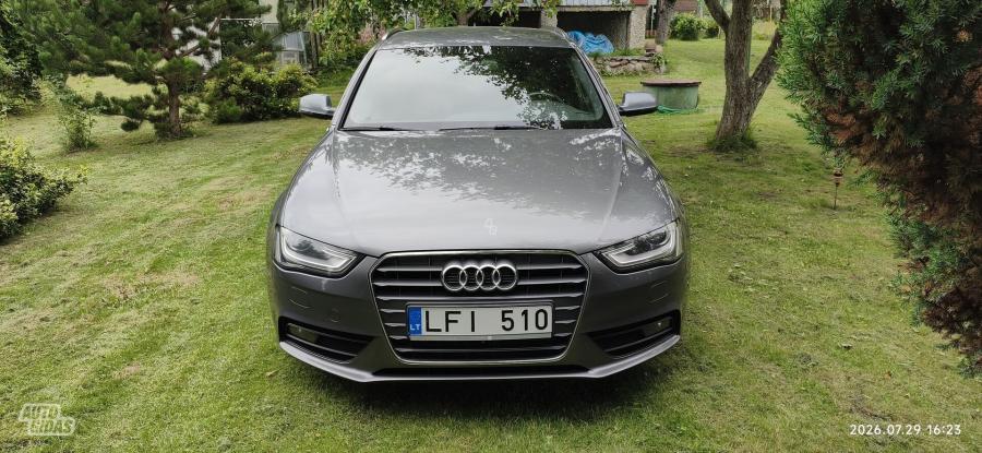 Grey Audi A4 2012 in Klaipeda, with an engine capacity of 2.00 L and mileage of 380 thousand km for 6000 €, photo 1 on AUTOMOTO.COM.LV