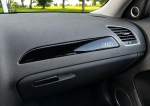 Pelēks Audi A4 2012 Tauragė, ar dzinēja tilpumu 2.00 L un nobraukumu 278 tūkst. km par 8450 €, foto 31 vietnē AUTOMOTO.COM.LV