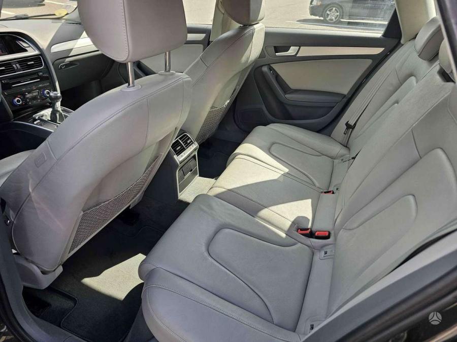 Grey Audi A4 2012 in Vilnius, with an engine capacity of 1.97 L and mileage of 302 thousand km for 6400 €, photo 11 on AUTOMOTO.COM.LV