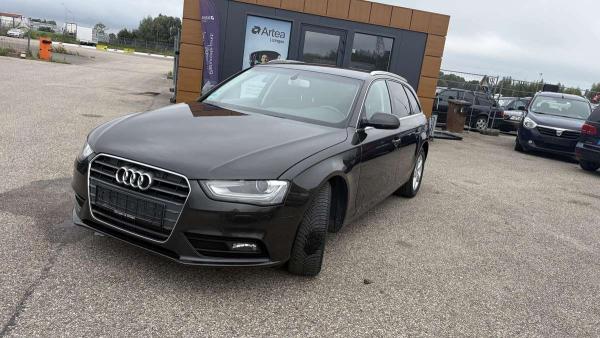 Grey Audi A4 2012 in Marijampole, with an engine capacity of 1.97 L and mileage of 301 thousand km for 6500 €, photo 10 on AUTOMOTO.COM.LV