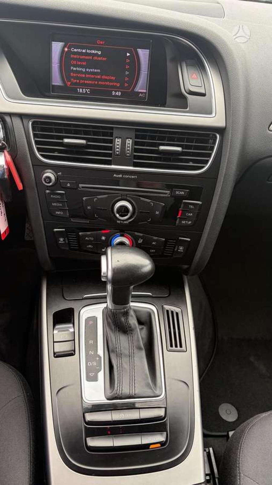 Grey Audi A4 2012 in Marijampole, with an engine capacity of 1.97 L and mileage of 301 thousand km for 6500 €, photo 28 on AUTOMOTO.COM.LV