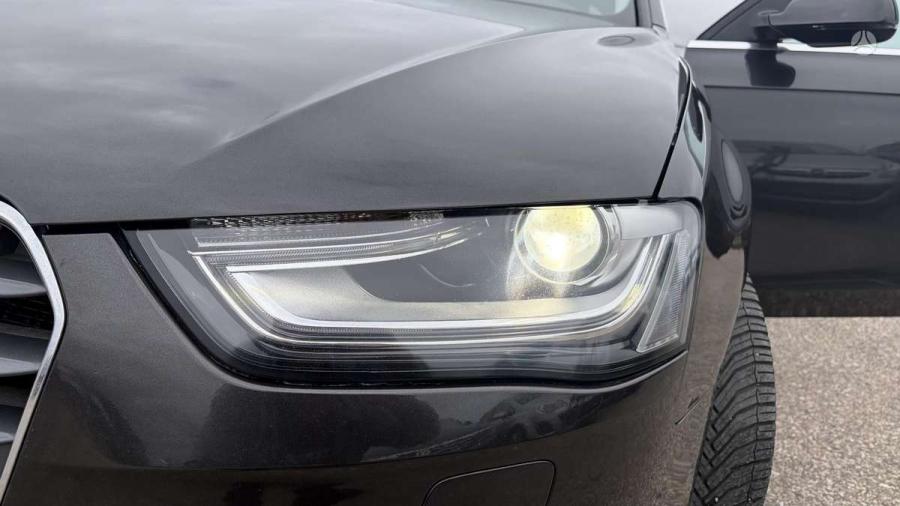 Grey Audi A4 2012 in Marijampole, with an engine capacity of 1.97 L and mileage of 301 thousand km for 6500 €, photo 34 on AUTOMOTO.COM.LV